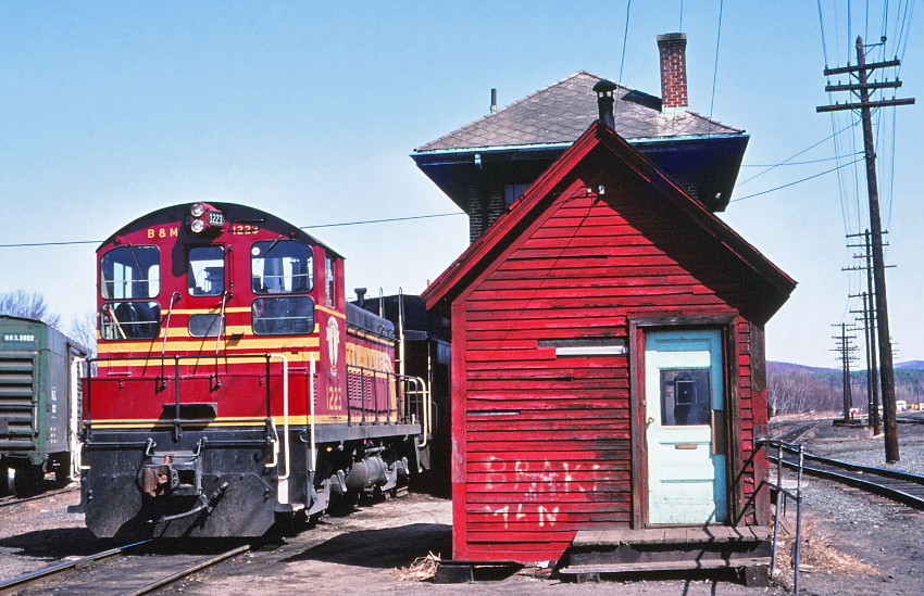 Boston & Maine @ East Deerfield, Ma.: The GreatRails North American Railroad Photo Archive