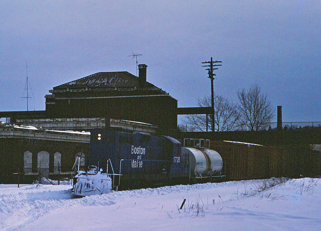 Boston & Maine @ Clintion, Ma.: The GreatRails North American Railroad Photo Archive