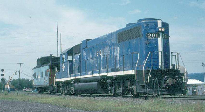 B&M #201 GP-38-2 and caboose at Rotterdam Junction, N.Y.: The GreatRails North American Railroad ...