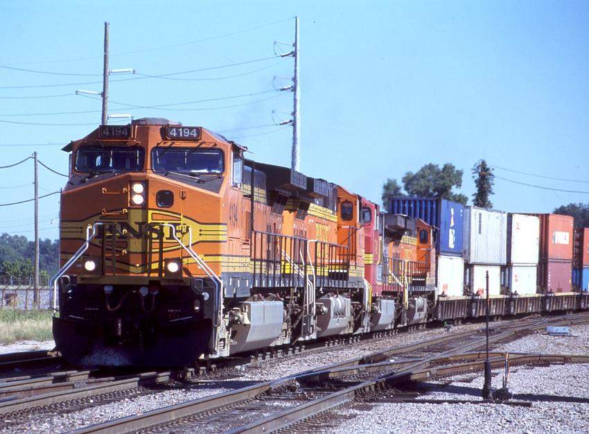 BNSF in Tulsa, Oklahoma: The GreatRails North American Railroad Photo Archive