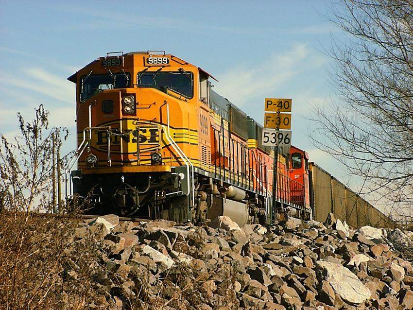 BNSF 9899 at Denver: The GreatRails North American Railroad Photo Archive
