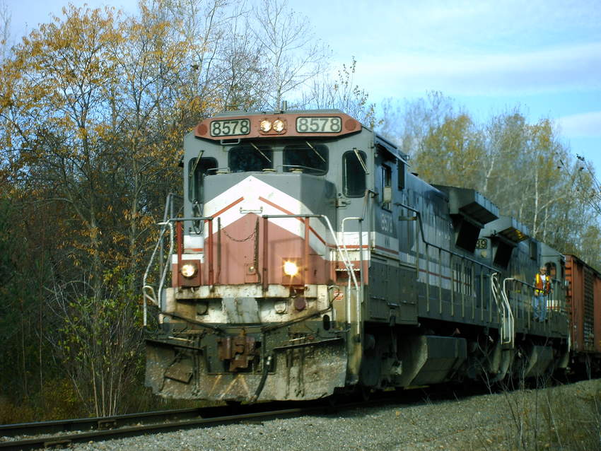 Southbound NMJ Turn Passes through Milo into Derby: The GreatRails North American Railroad Photo ...