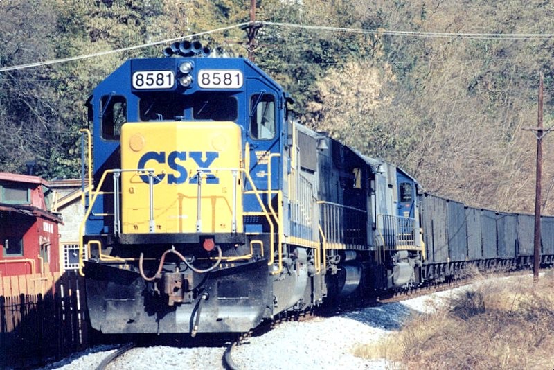 CSX #8581: The GreatRails North American Railroad Photo Archive