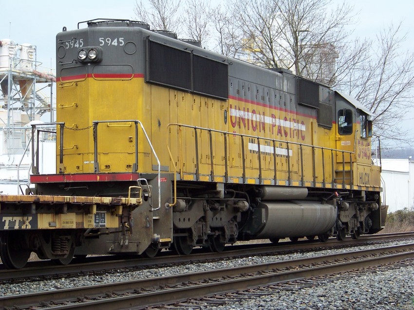 HLCX # 5945 ( Ex- UP SD60 ): The GreatRails North American Railroad Photo Archive