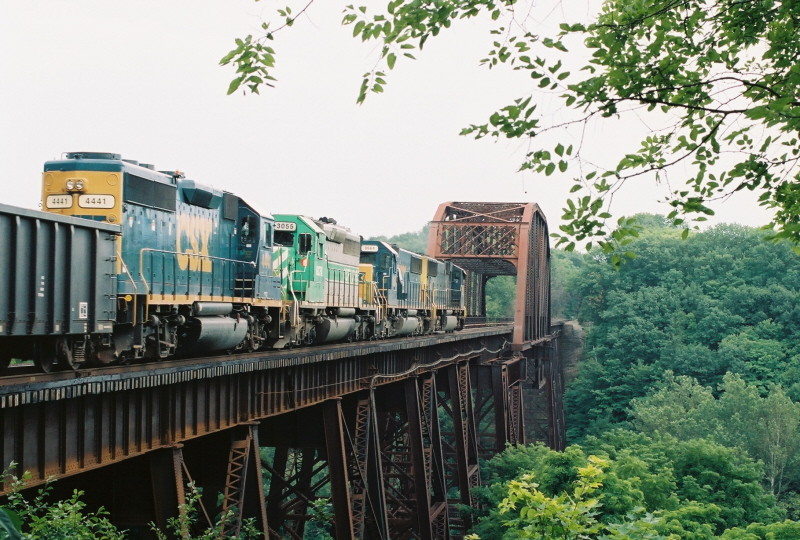 CSX Wilbur Trestle; Kingston NY - MP QR 86.4: The GreatRails North American Railroad Photo Archive