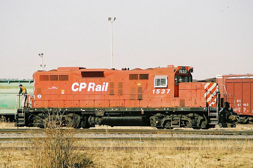 CP 1537 (GP9): The GreatRails North American Railroad Photo Archive