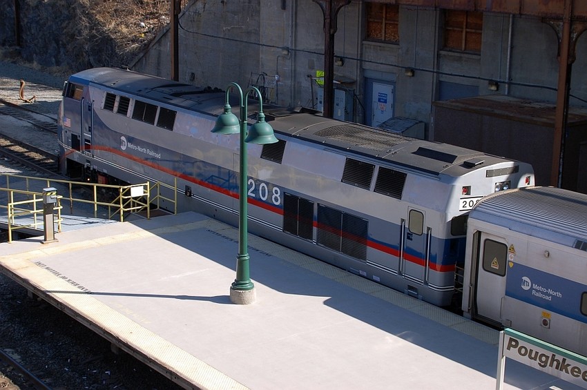 MNCR GE P32AC-DM No. 208: The GreatRails North American Railroad Photo Archive