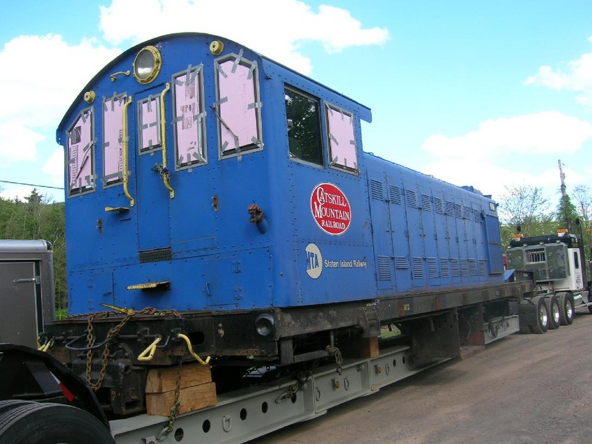 CMRR 407 (LIRR/SIRT 407) at Mt. Tremper: The GreatRails North American Railroad Photo Archive