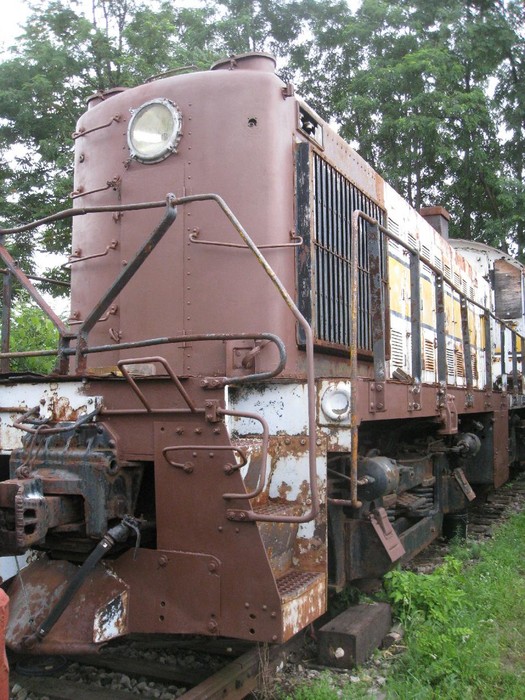 CMRR RS1 400 (2361) Getting Primed: The GreatRails North American Railroad Photo Archive
