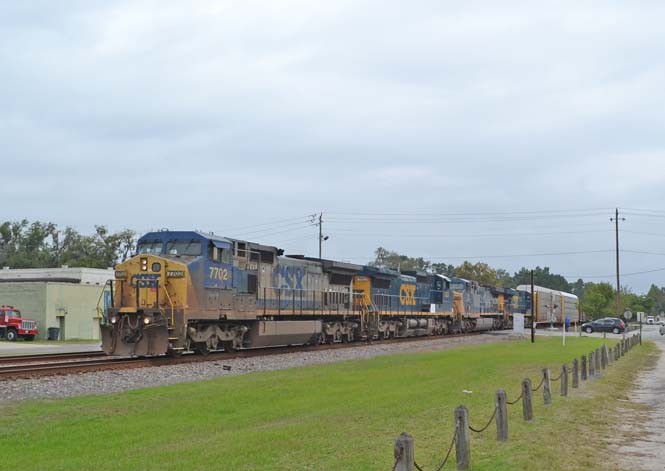 CSX 7702: The GreatRails North American Railroad Photo Archive