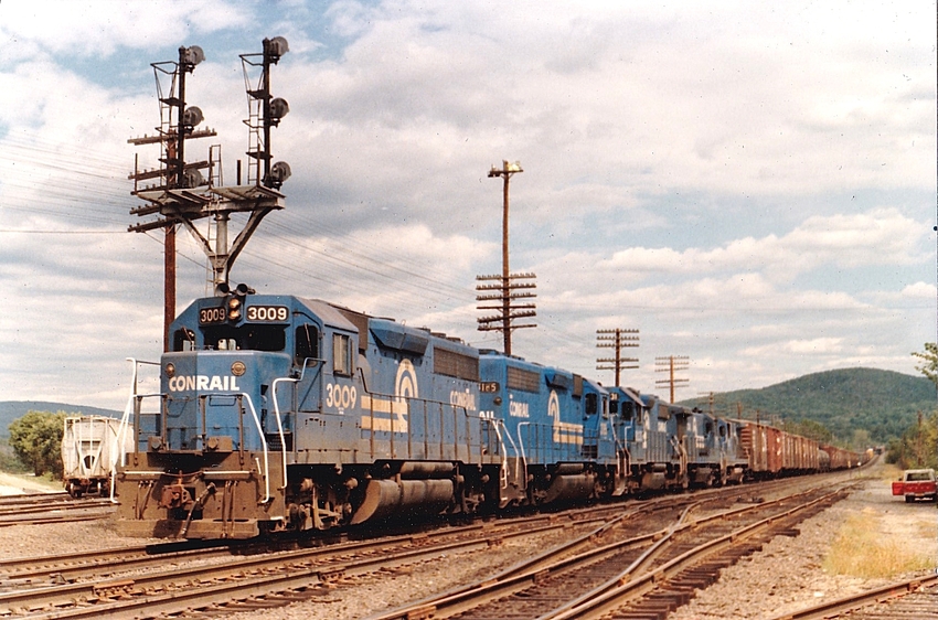 PITTSFIELD, MA: The GreatRails North American Railroad Photo Archive