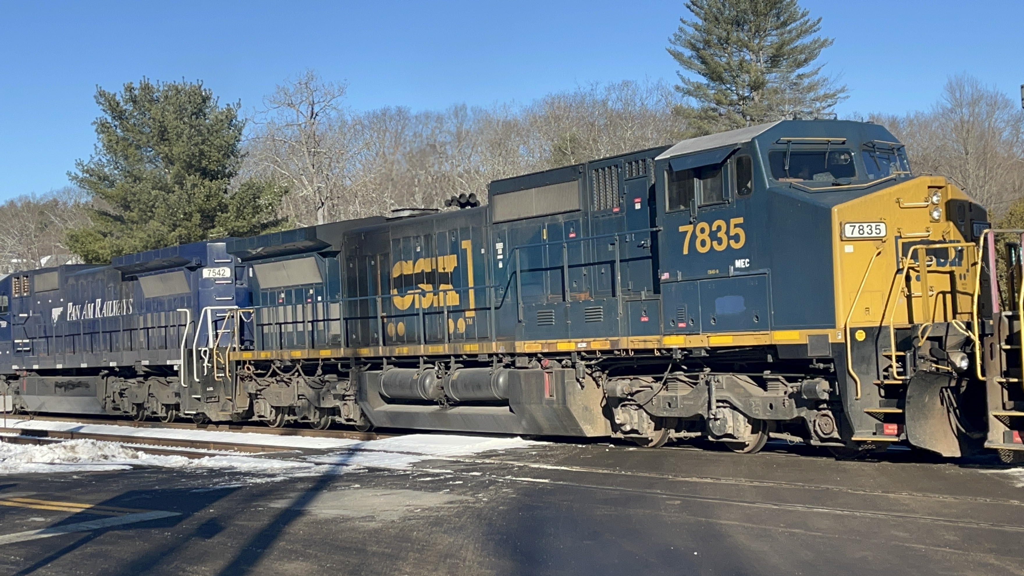 Wide Cabs for Wide Bodies: The GreatRails North American Railroad Photo ...