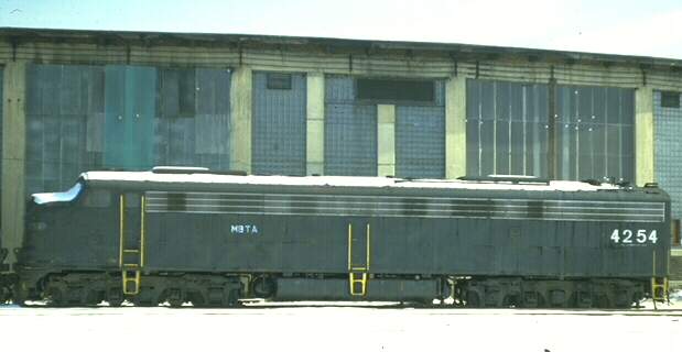 MBTA E8A #4254: The GreatRails North American Railroad Photo Archive