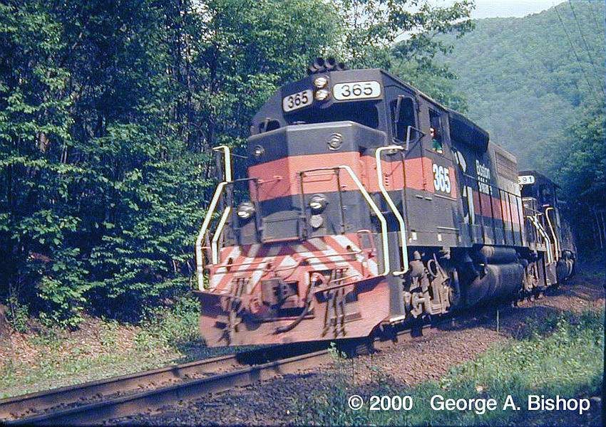 Guilford (B&M GP39 #365) on curve at Zoar, MA in May 1987 by George A ...