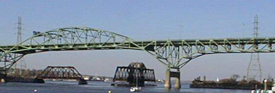 Sakonnet River Bridge: The GreatRails North American Railroad Photo Archive