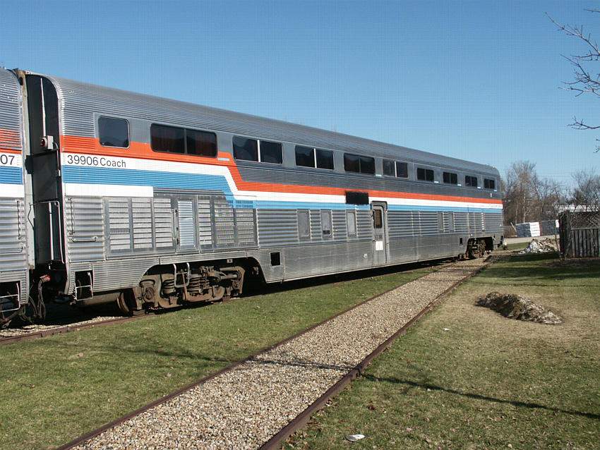 Ex Santa Fe highliner coach/dorm transition car. #39906: The GreatRails ...