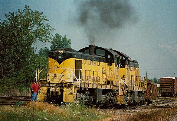 S.Buffalo S-2's #103 & 106 kick cars at Tifft St Yd, Buffalo, NY.: The ...