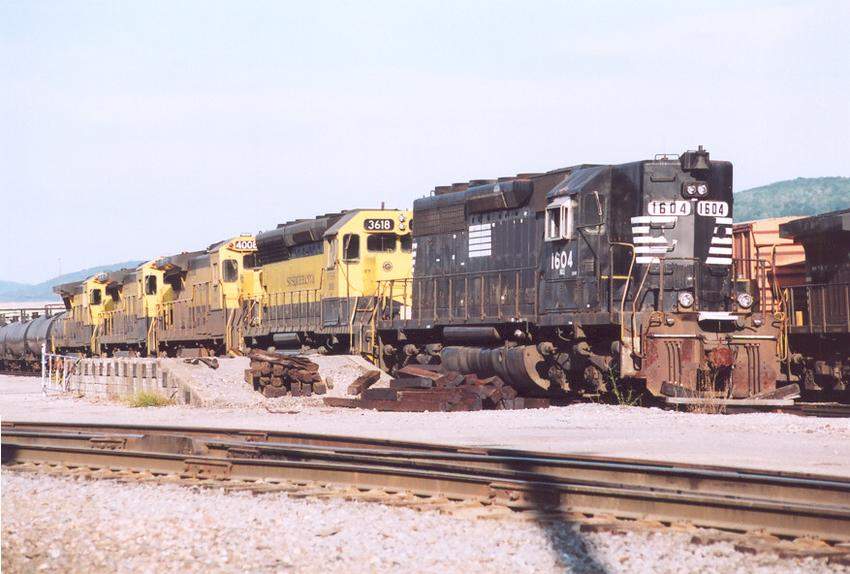 NYS&W Deadline: The GreatRails North American Railroad Photo Archive