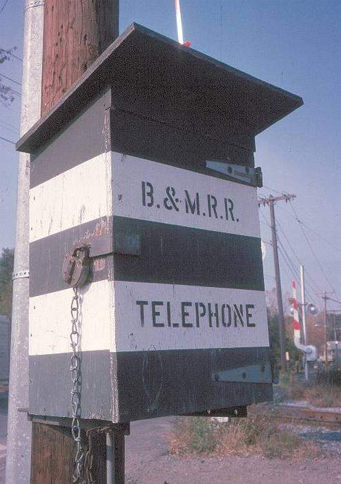 B&M telephone box at Scotia, NY: The GreatRails North American Railroad ...