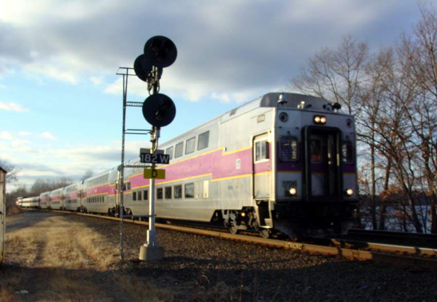 Boston bound # P556: The GreatRails North American Railroad Photo Archive