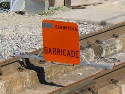 Shunting Barricade: The GreatRails North American Railroad Photo Archive