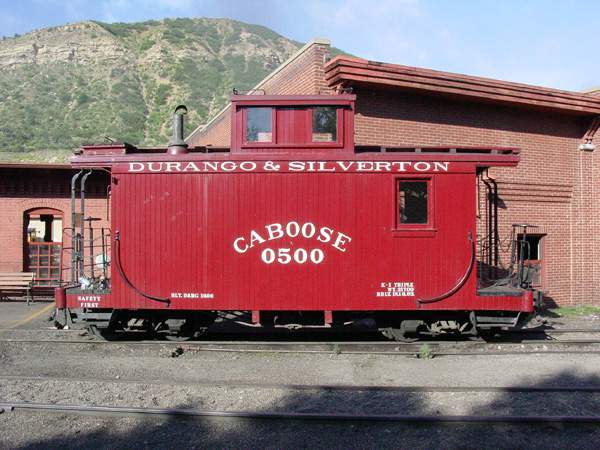 Caboose #0500 in the yard: The GreatRails North American Railroad Photo ...