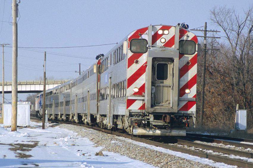METX 8520 Elgin IL: The GreatRails North American Railroad Photo Archive