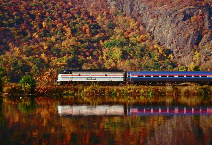 Hudson Lines: The GreatRails North American Railroad Photo Archive