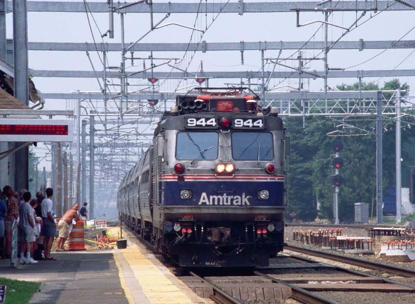 Shore Line: The GreatRails North American Railroad Photo Archive