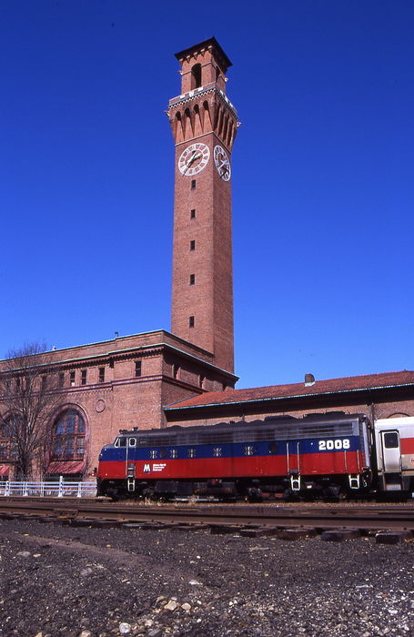 Metro North FL9 2008 at Waterbury Ct: The GreatRails North American ...