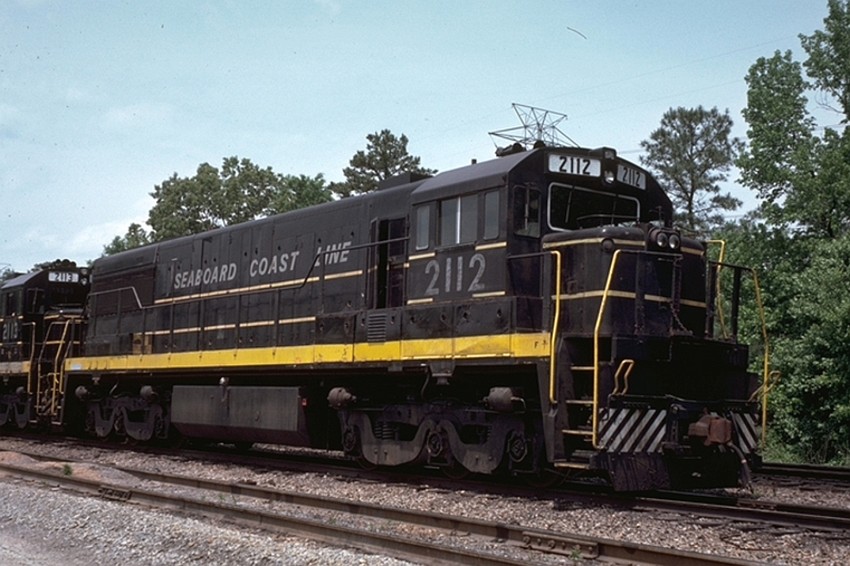 SCL U25C 2112: The GreatRails North American Railroad Photo Archive