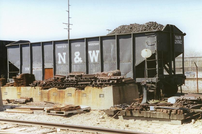 N&W 28502: The GreatRails North American Railroad Photo Archive