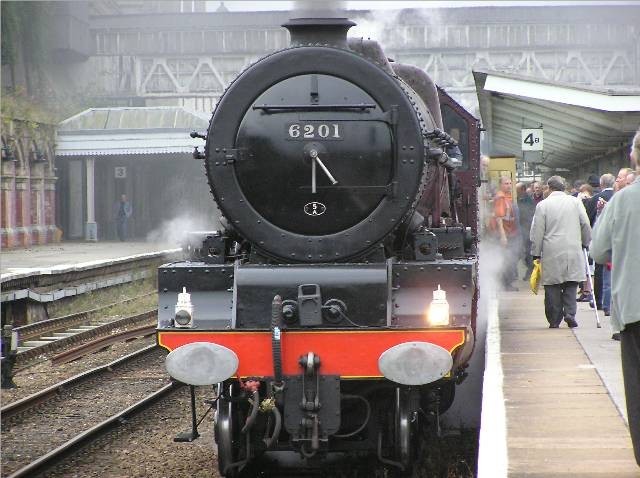 Princess Elizabeth at Shrewsbury Station.: The GreatRails North ...