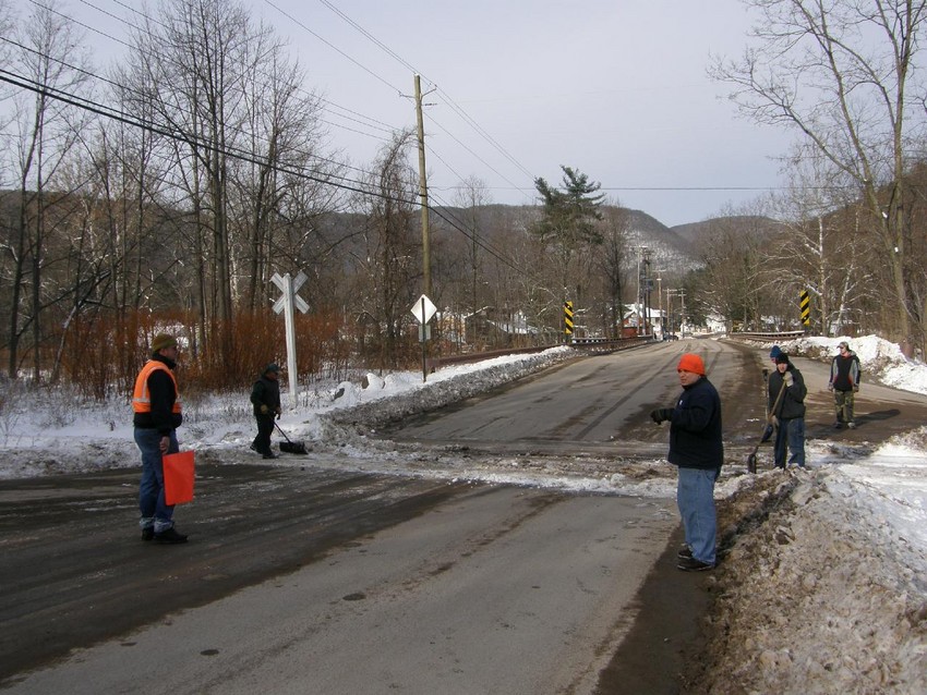 CMRR Track Crew Clearing Bridge Street in Phoenicia: The GreatRails ...
