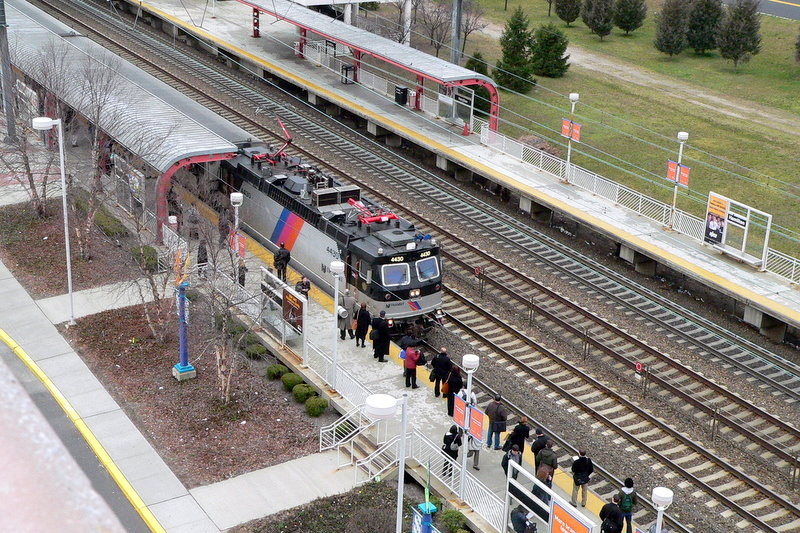 March Madness: Hamilton Commuters, Watch the Gap!: The GreatRails North ...