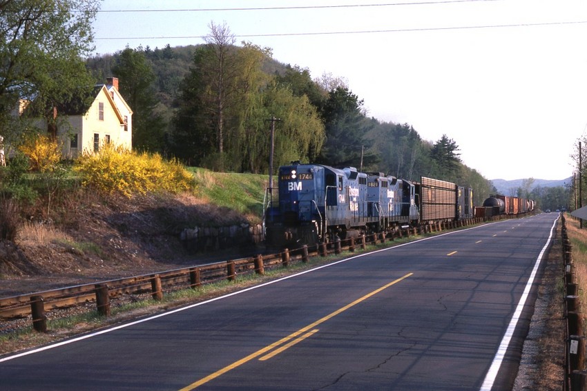 Conn River Northbound: The GreatRails North American Railroad Photo Archive