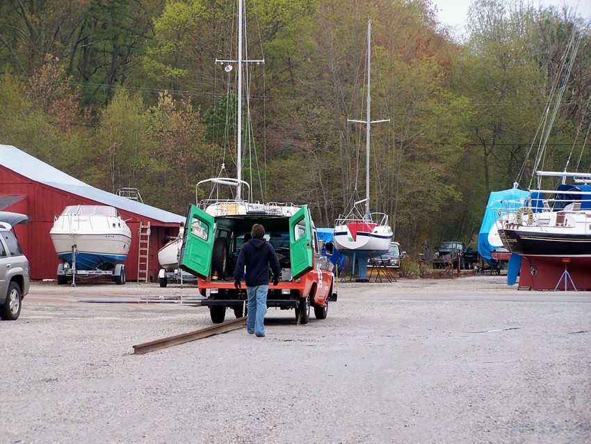 The Rail Moves Along: The GreatRails North American Railroad Photo Archive