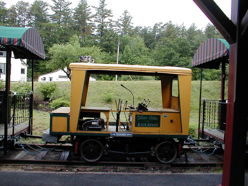 Putt-Putt: The GreatRails North American Railroad Photo Archive