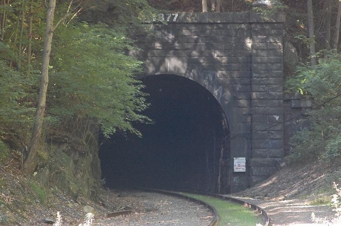 Tunnel Portal: The GreatRails North American Railroad Photo Archive
