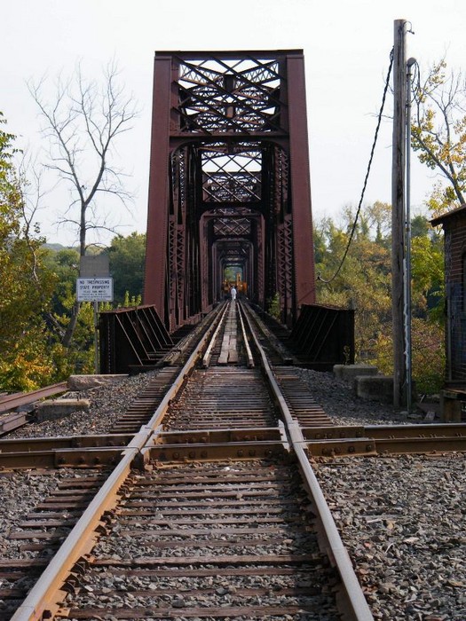 MOW crew working on bridge: The GreatRails North American Railroad ...