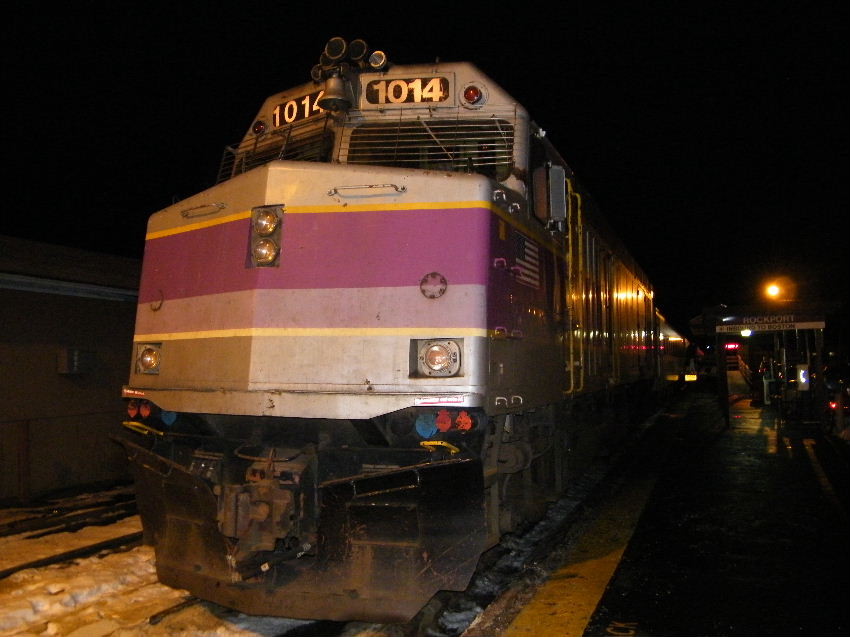 MBTA 1014: The GreatRails North American Railroad Photo Archive