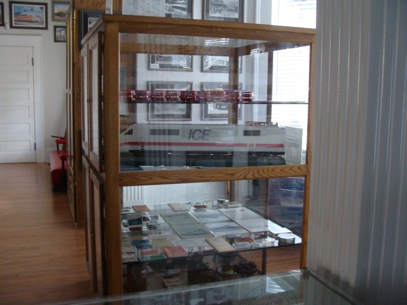 ICE Model Locomotive at Palatka, FL: The GreatRails North American ...