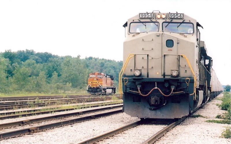 NS Sandusky Yard - NS #9954 [D9-40CW]; Sandusky, OH: The GreatRails ...