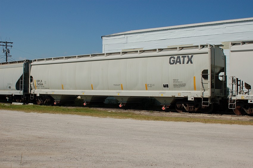 GPLX Covered Hopper No. 74584: The GreatRails North American Railroad ...