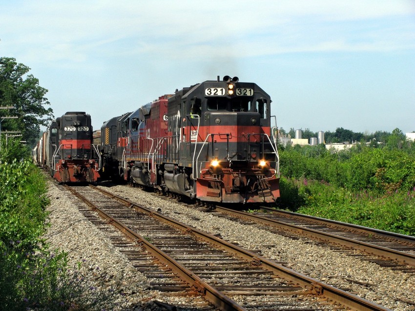 Eastbound on short time: The GreatRails North American Railroad Photo ...