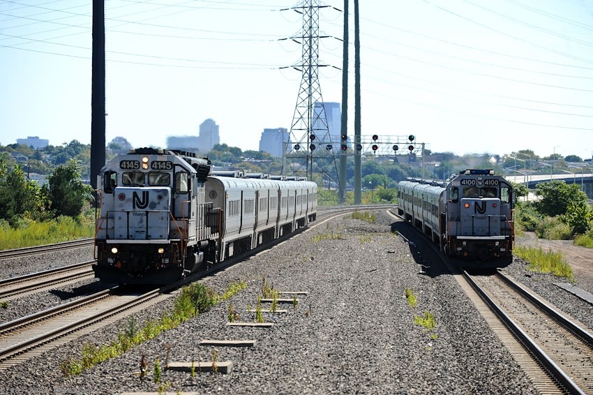 NJT 4145 and 4100 at Secaucus NJ: The GreatRails North American ...