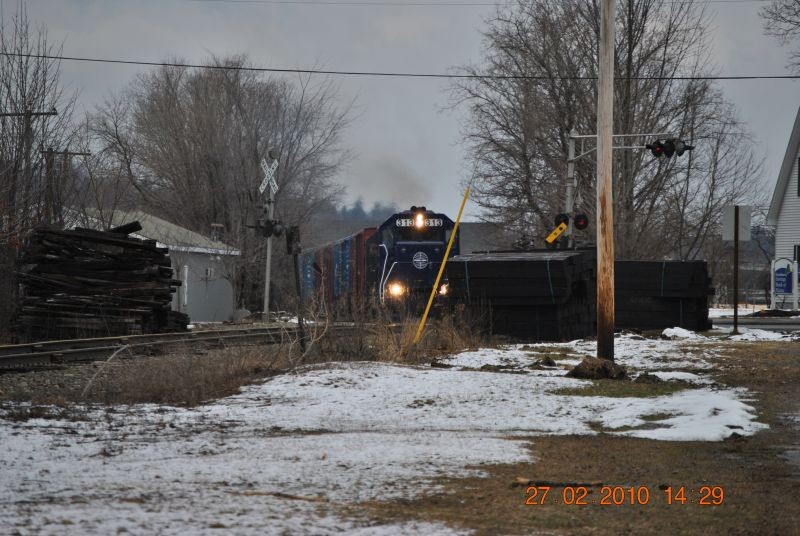 Pan Am @ the curve...: The GreatRails North American Railroad Photo Archive
