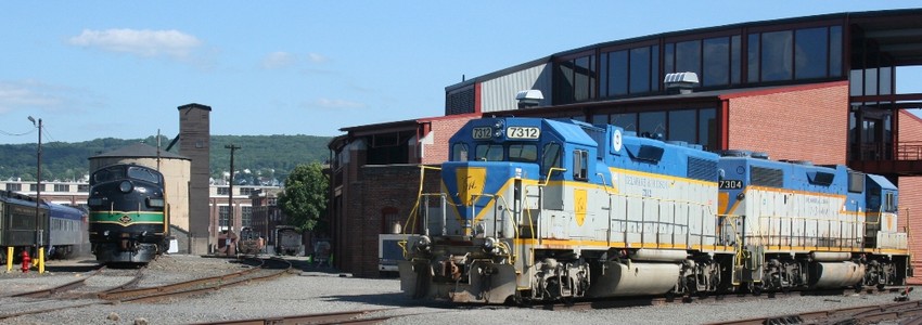 Reading F's and D&H at Steamtown: The GreatRails North American ...