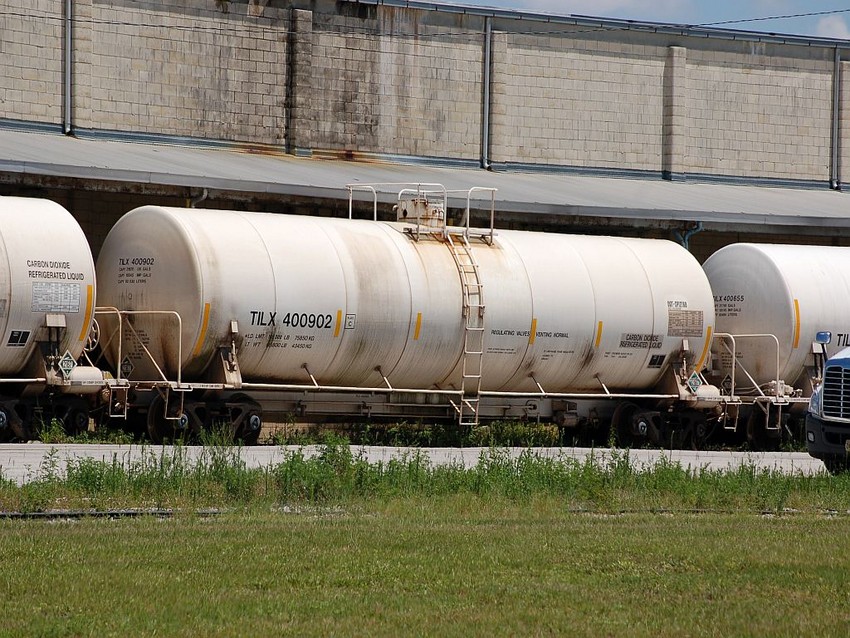 TILX Tank Car No. 400902: The GreatRails North American Railroad Photo ...