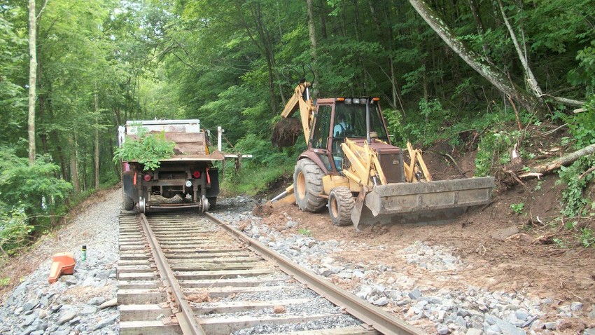 Loading Fill at MP 23.3: The GreatRails North American Railroad Photo ...